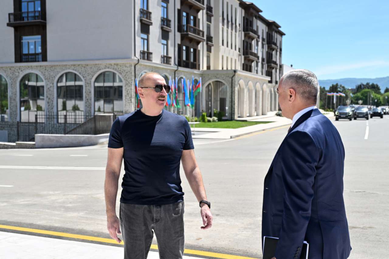 Nazir: Azərbaycan Prezidentinin enerji siyasəti neft-qaz və bərpaolunan ...